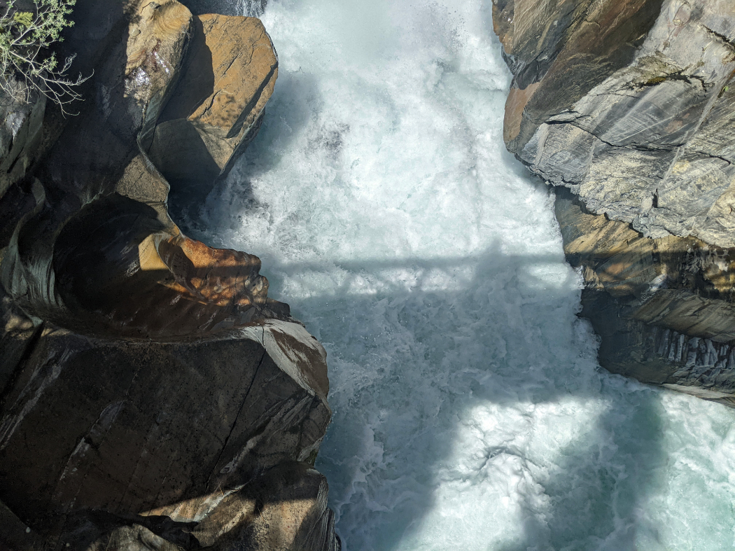 Numa Falls - Kootenay National Park - A walk and a lark